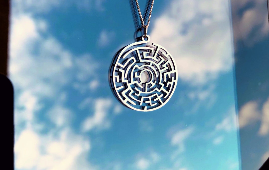 Labyrinth Pendant, Labyrinth Necklace, Gift for Her, Maze, Shell ...