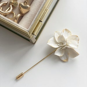 White and Gold Flower Lapel Pin Wedding Flower Lapel Pin Flower ...