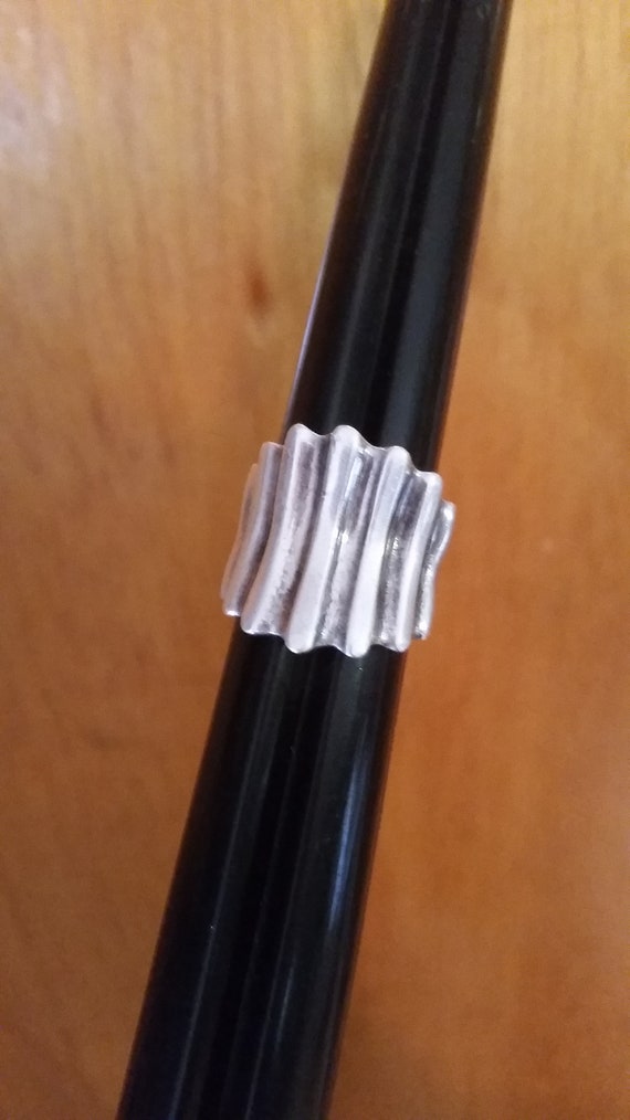 vintage sterling saddle ring - Gem