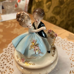 Rare Vintage Josef Originals Dancing Couple Music Box anniversary Waltz ...
