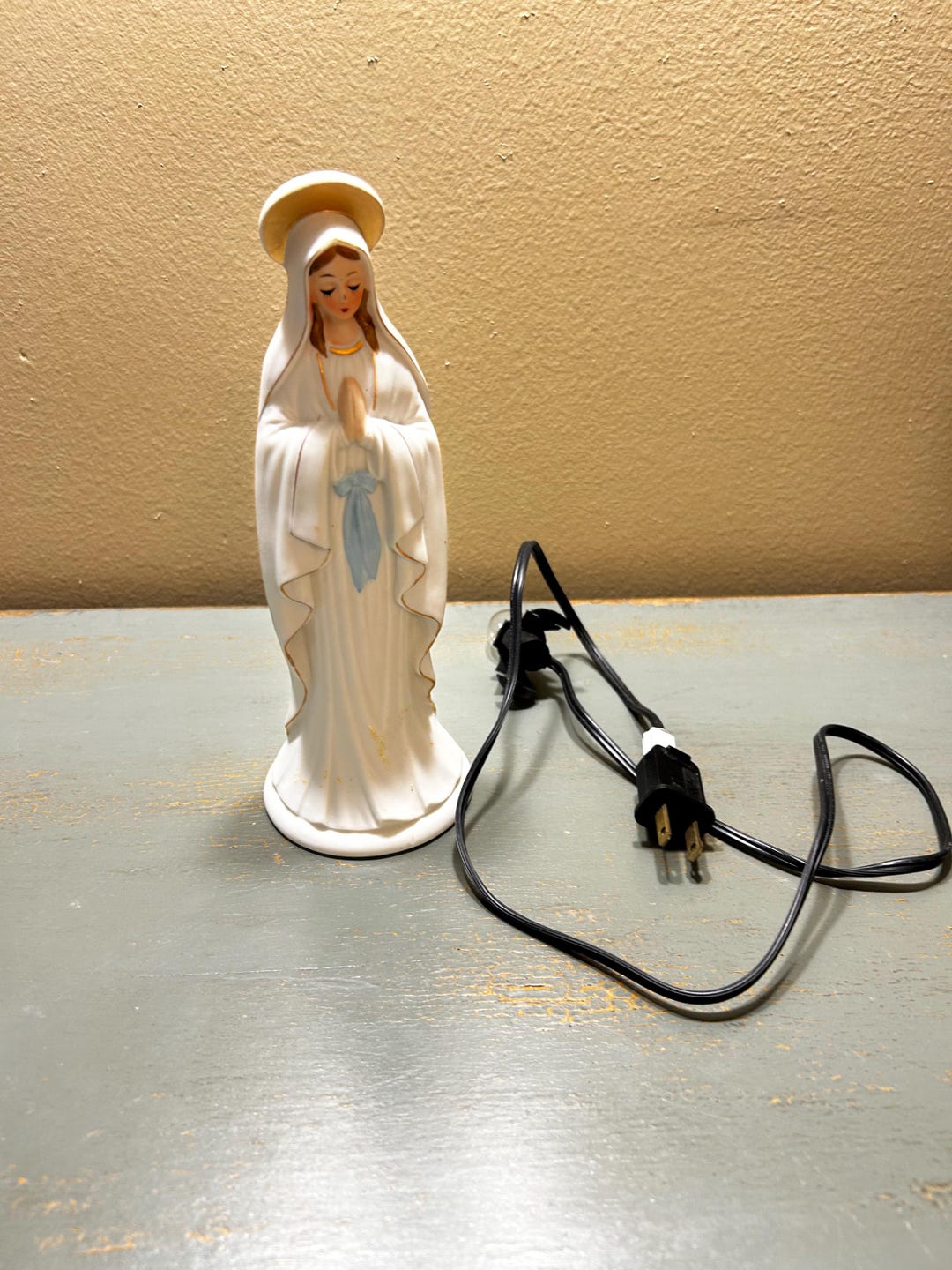 Beautiful Vintage Porcelain Virgin Mary / Madonna Night Light ...