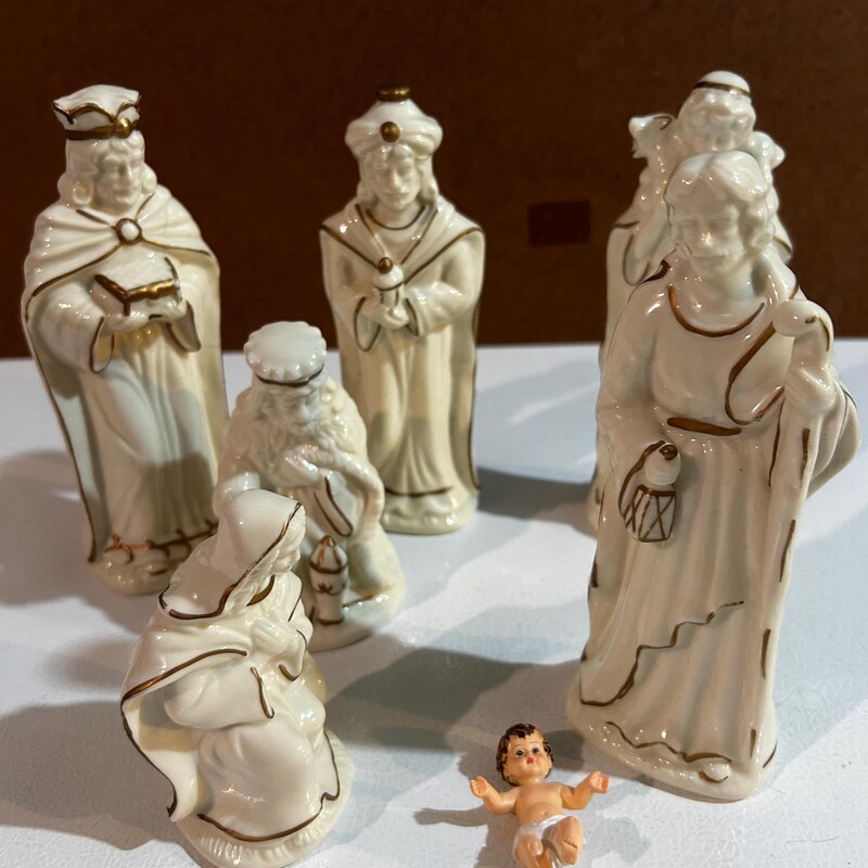 Porcelain Nativity - Etsy