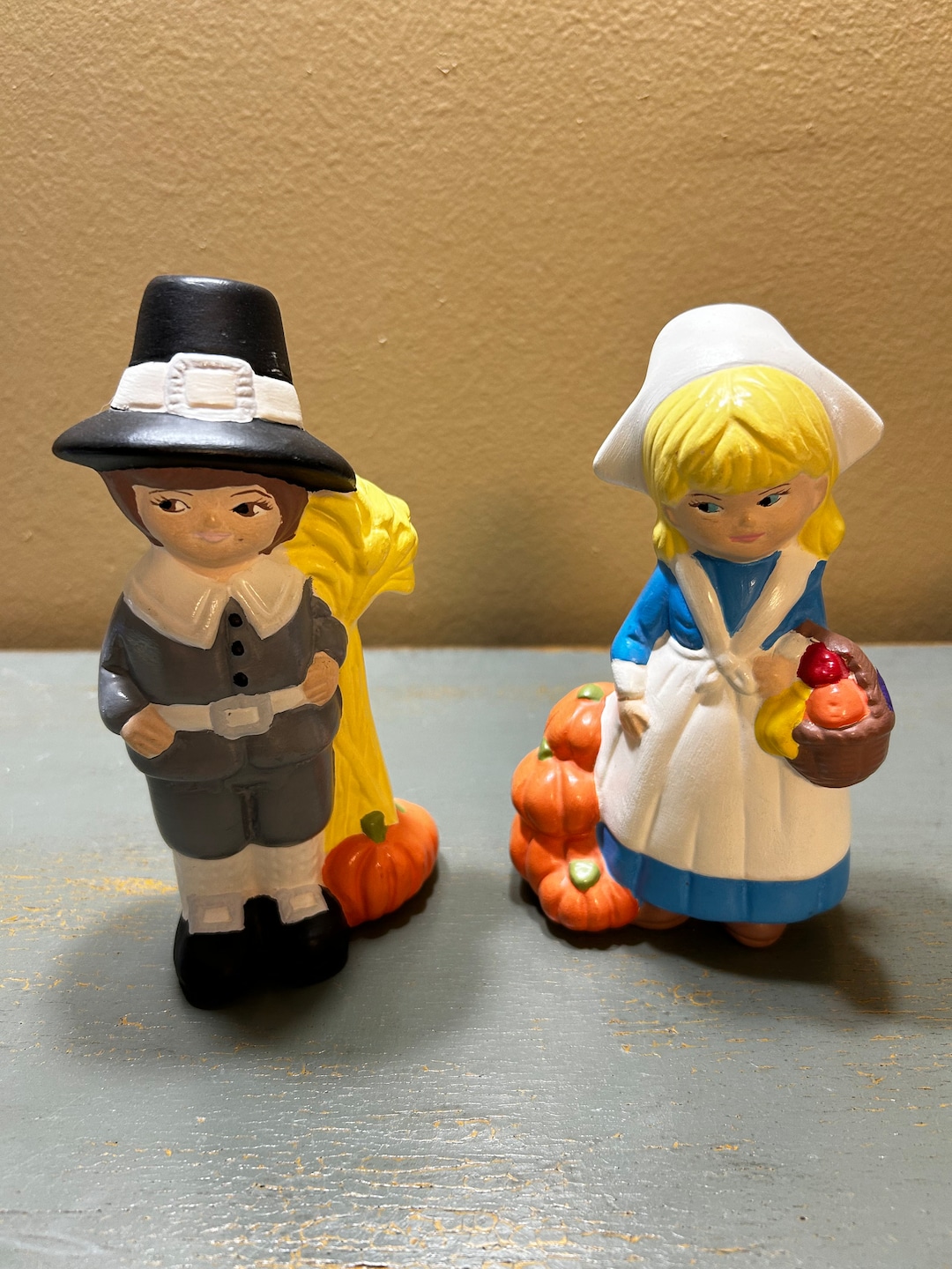 Vintage Hand Painted Ceramic Pilgrim Man & Woman ~ Local Artist 1977 ...