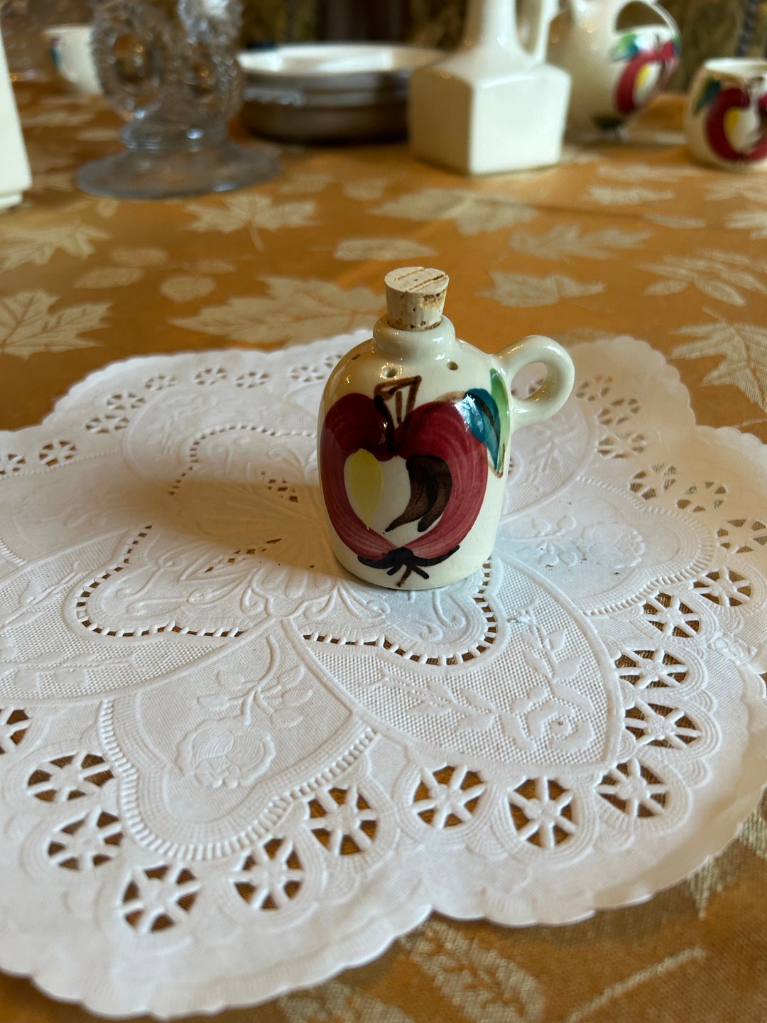 Rare Vintage Puritan Apple Shaker ~ Slip Ware Art Pottery ~ Hand ...
