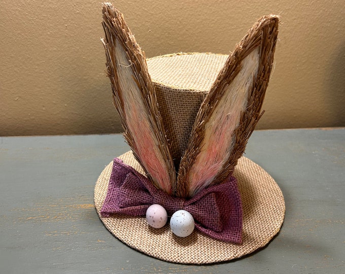 Really Cute Vintage Easter Bunny ears Top Hat Centerpiece Dillards ...