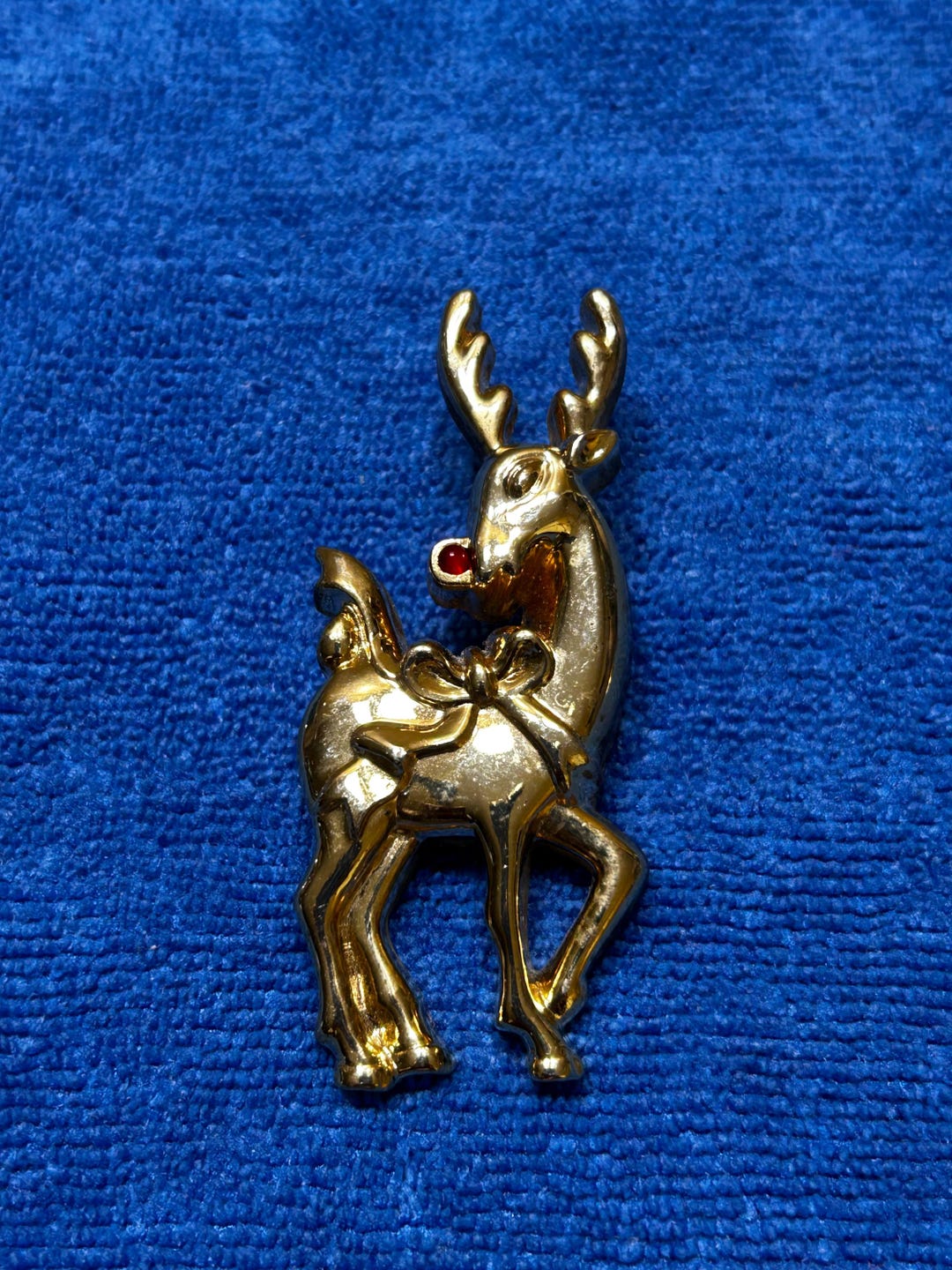 Vintage Reindeer Christmas Holiday Pin ~ Gold Tone With Colored Accents ...