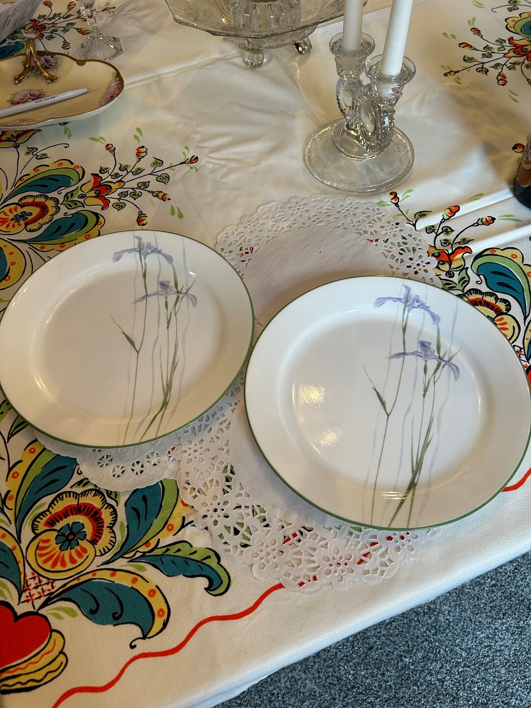 Two Vintage Corelle Shadow of Iris Dinner Plates by CORNING~ Made in ...