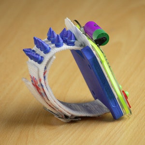 Spider Punk Watch - GIZMO - Gwen - Etsy