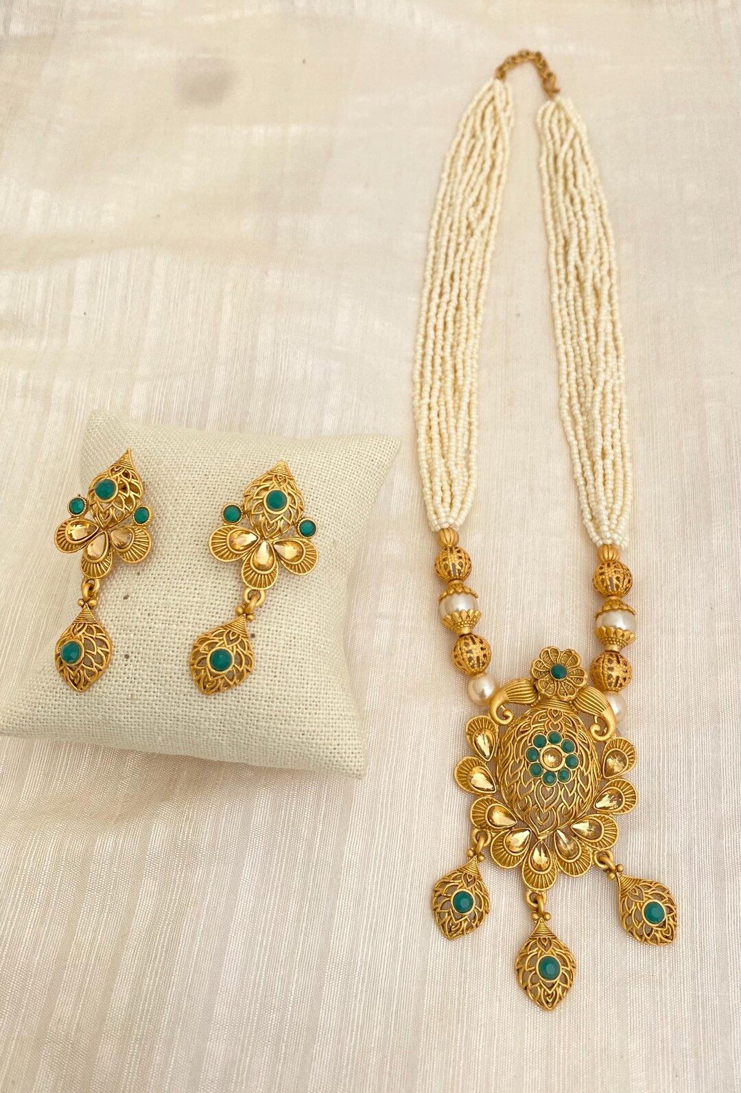 Matte-gold Finish,kundan Pendant Long Layered Mala, Lightweight ...