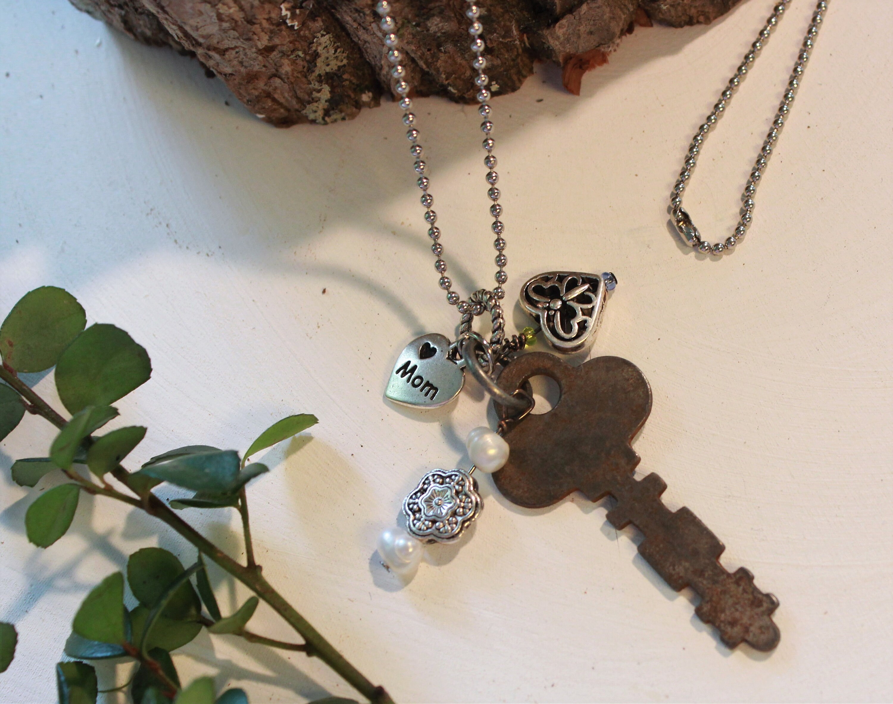 CUSTOMIZABLE Skeleton Key KEY to Her HEART Necklace w/ | Etsy