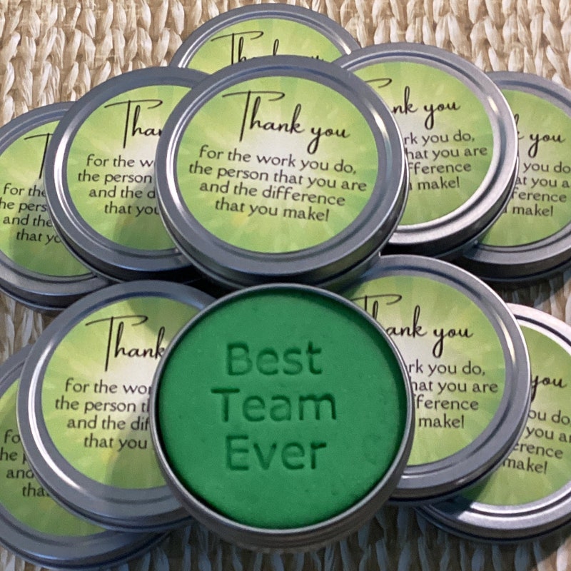 Employee Appreciation Gifts Bulk - 60+ Gift Ideas for 2025