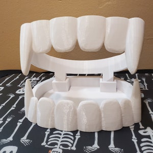 3d Printed Vampire Teeth Candy Dish - Etsy