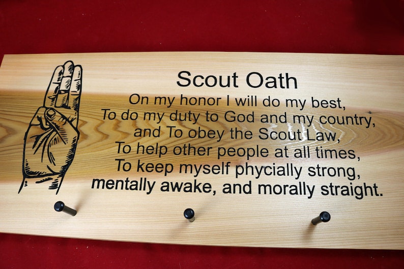 Boy Scout scout Oath Wall Hanging With Pegs for - Etsy