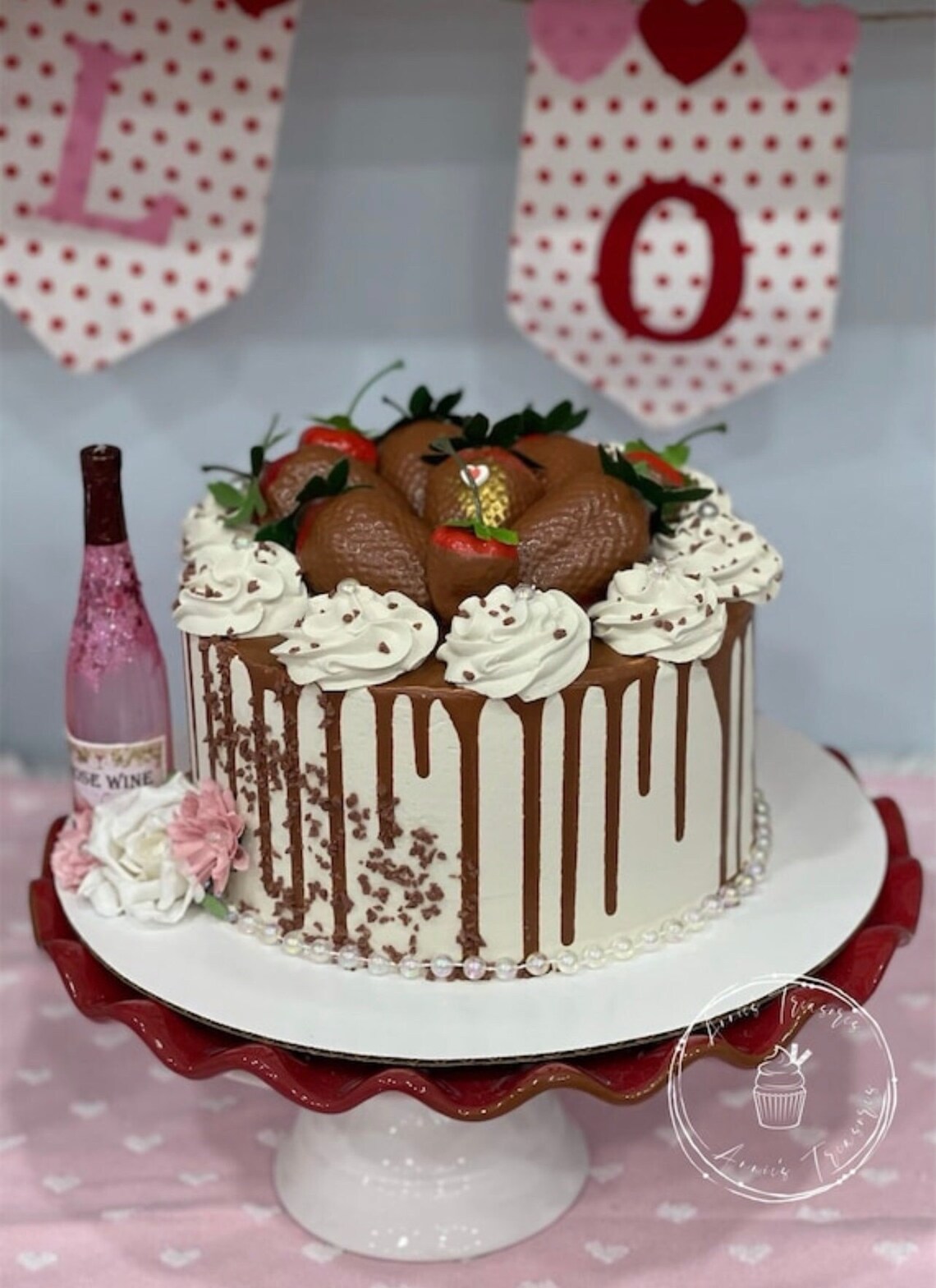 Learn How to Make a Fake Chocolate Valentines Day Cake | Etsy