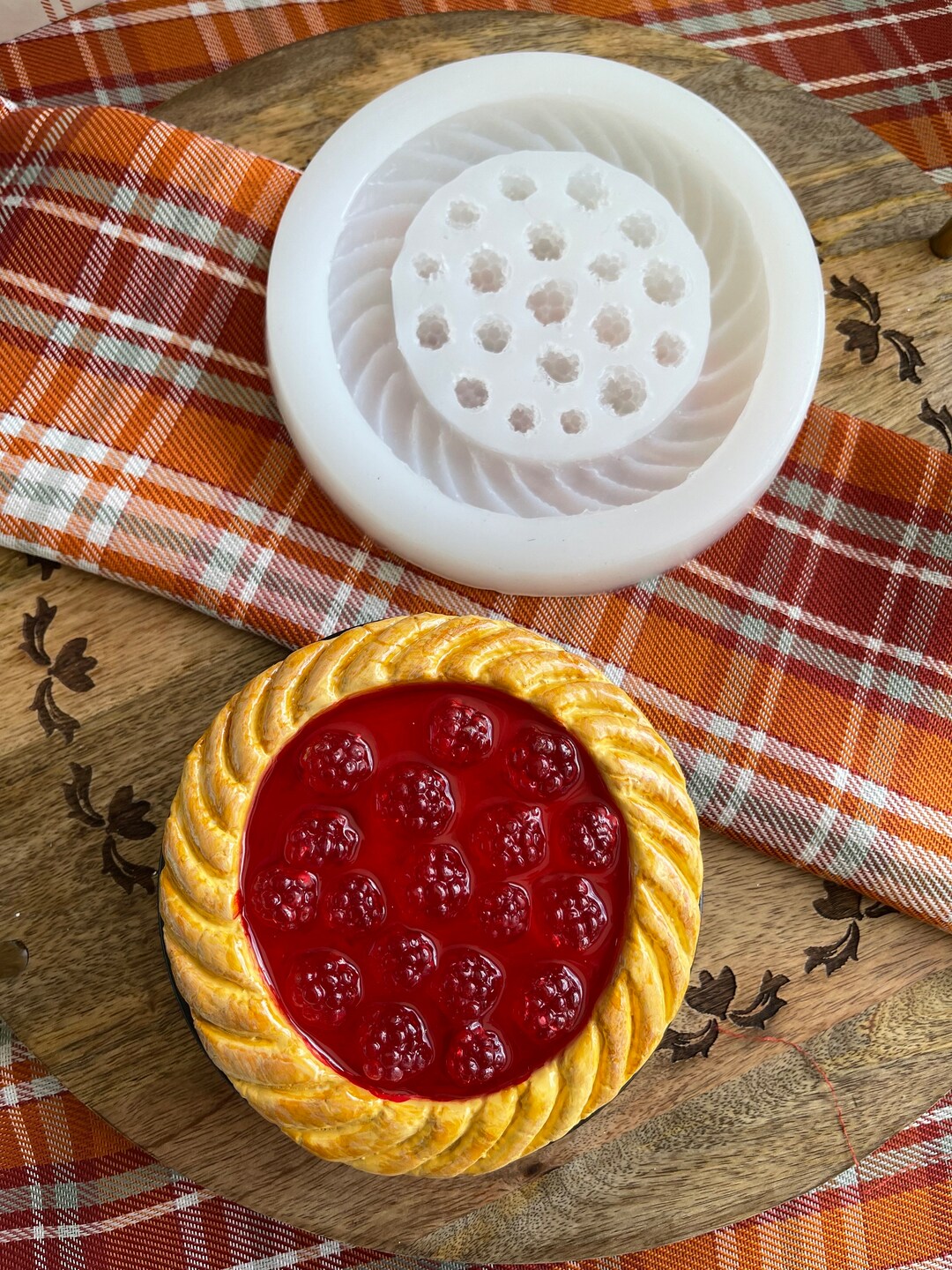 Berry Pie Silicone Mold | Pie Molds | Fake Pies - Etsy
