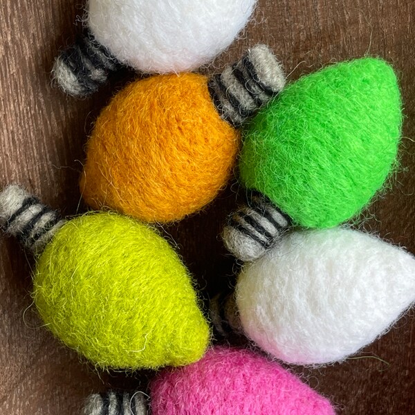 Light Bulb Garland - Etsy