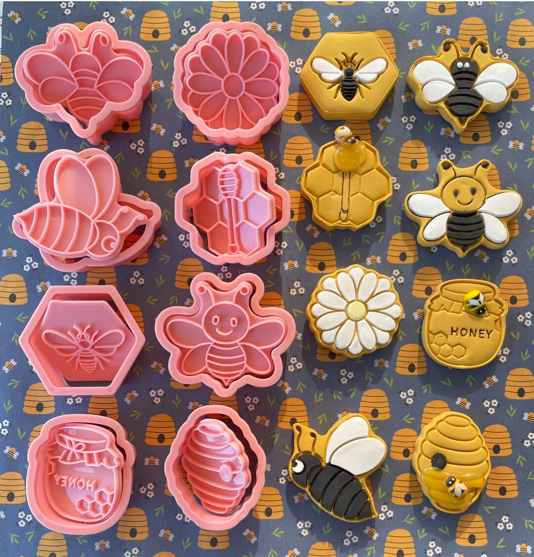 8 Piece Bee Cookie Cutter Set B| Cookie Embossed Bee Set | Bee Cookie ...