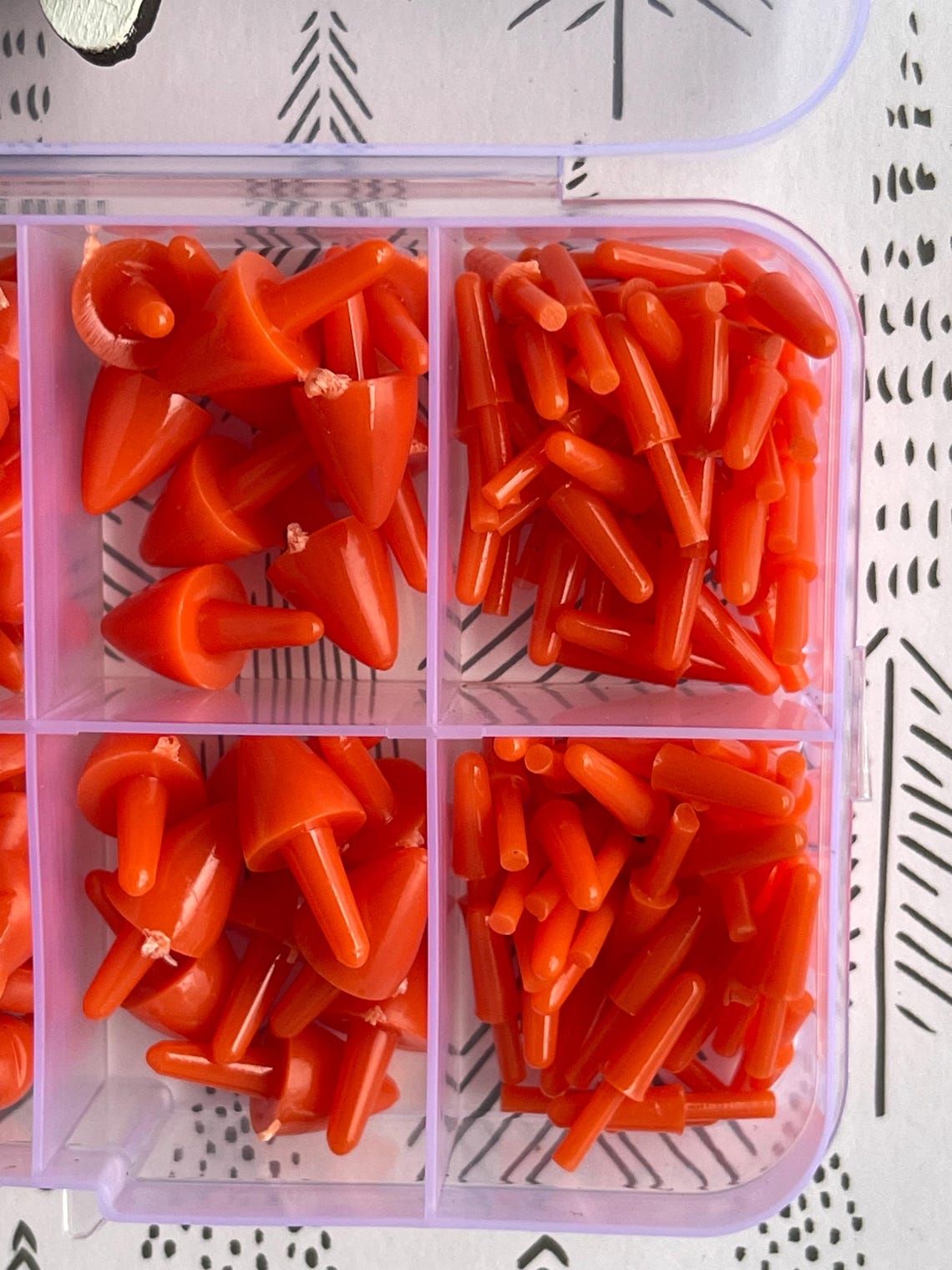 160 Plastic Carrot Noses | Build Your Own Snowman | Snowman Carrot Nose ...
