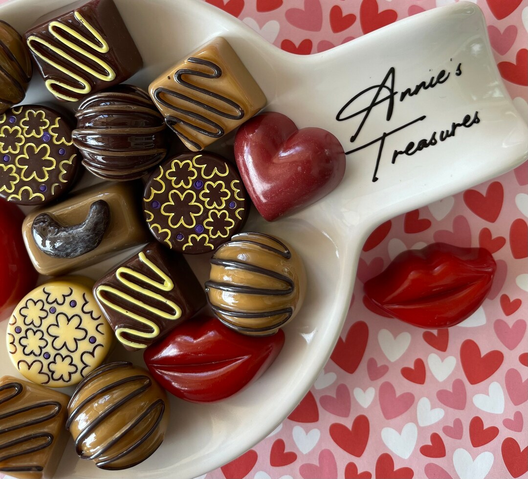 9 Fake Chocolate Cabochons | Candy Cabochons | Realistic Chocolate ...