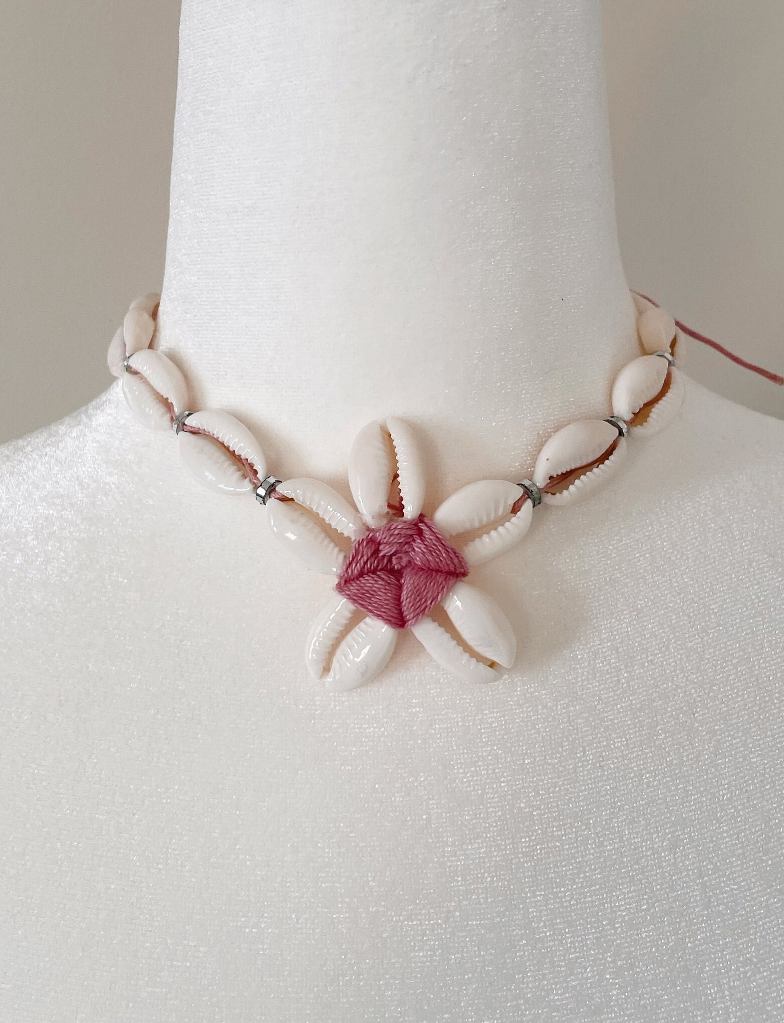 Vintage 2000s Y2K Handmade Hawaii Seashell Cowrie Shell Adjustable ...