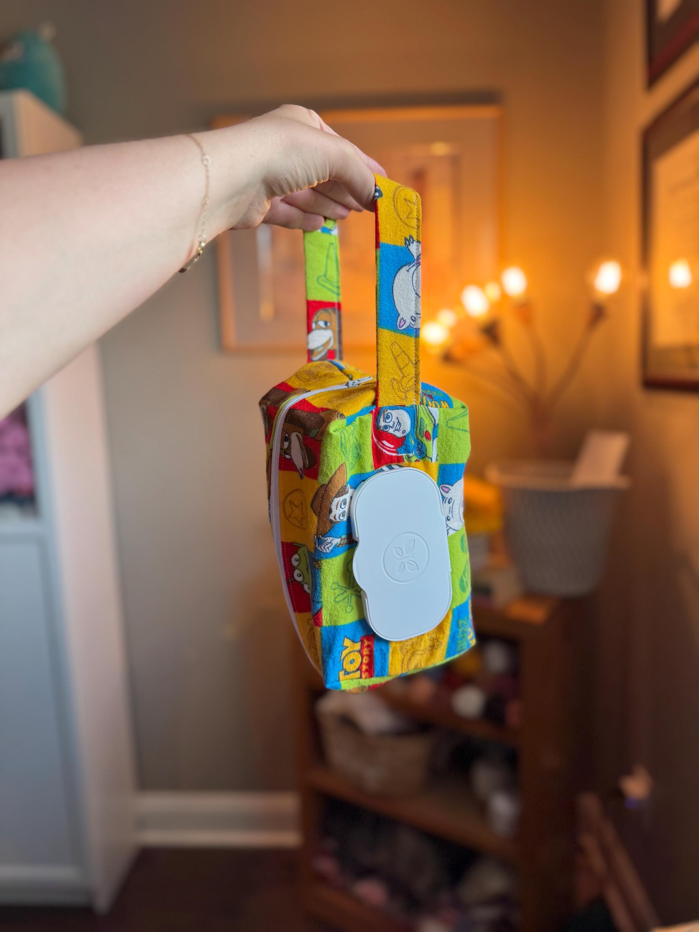 Diaper and Wipes Pouch Sewing Pattern, DIY Baby Shower Gift, A0 Sewing ...