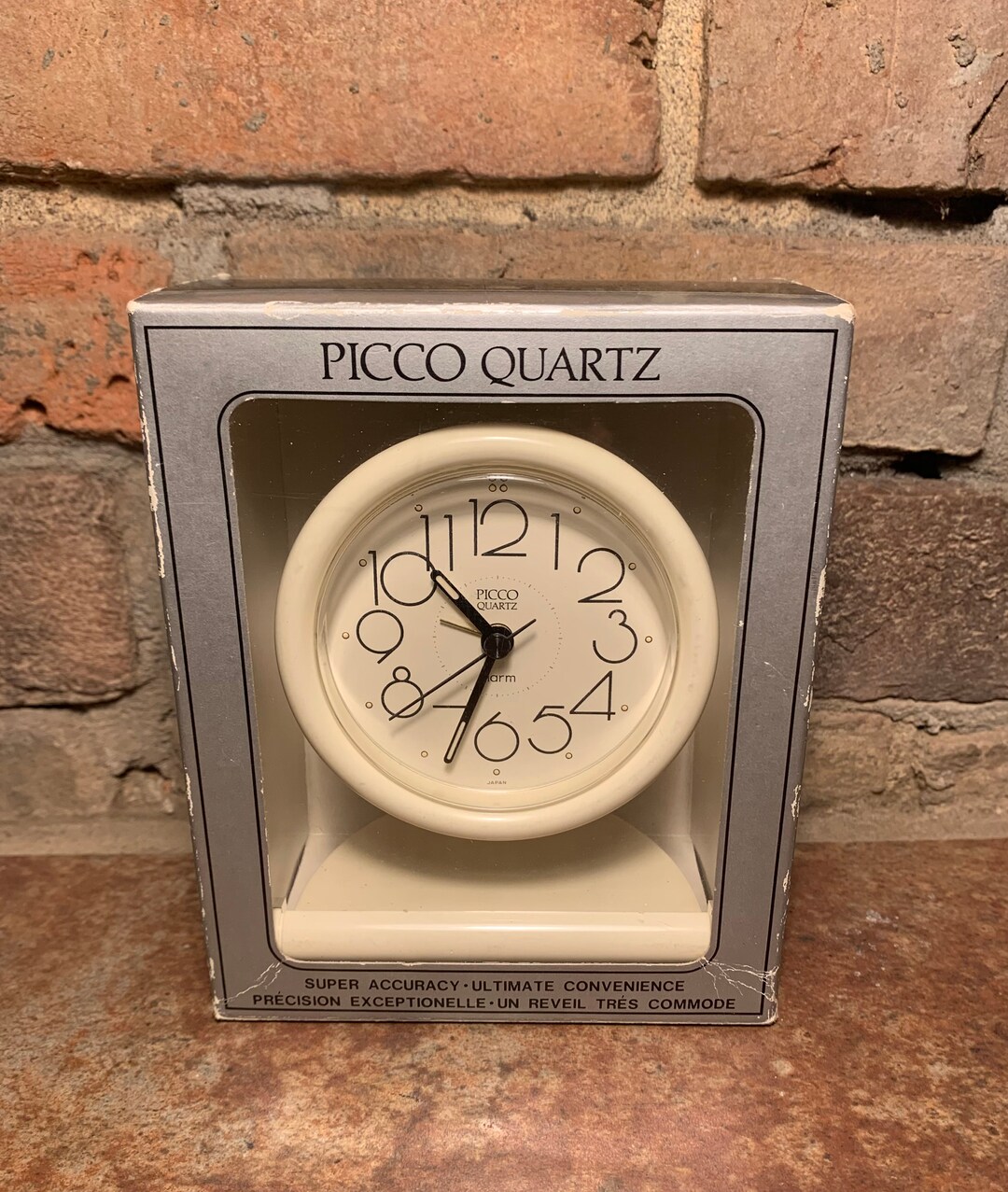 Vintage 1980s Picco Quartz Clear and White Tabletop Analog Alarm Clock ...
