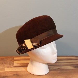 Vintage 1950s Peachbloom Velour Felt Hat With Beige and Brown Ribbon ...