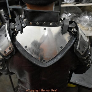Medieval Gorget Spaulders Shoulder Armor Set | Medieval Shoulder ...