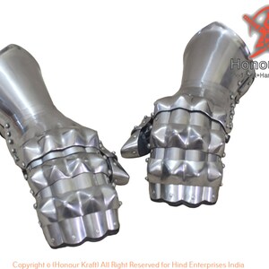 Steel Gauntlets Armour Reenactment Gauntlet Pair Medieval Gauntlet ...