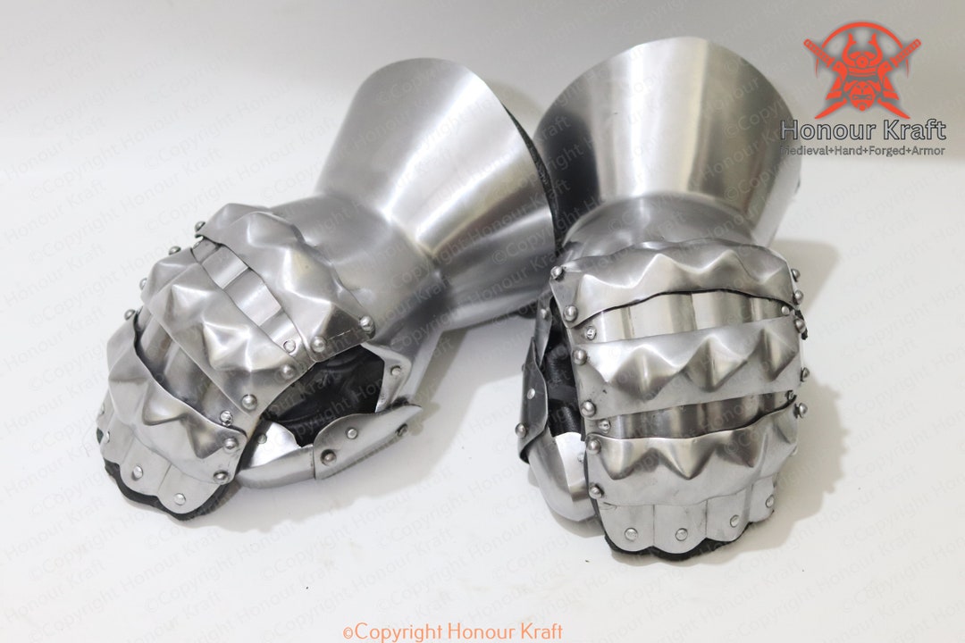 Gauntlet Armor Medieval Mitten Hourglass Katterpiller Mitten Gauntlets ...