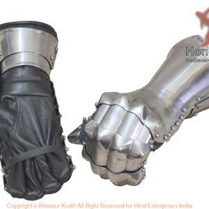 Steel Gauntlets Armour Reenactment Gauntlet Pair Medieval Gauntlet ...