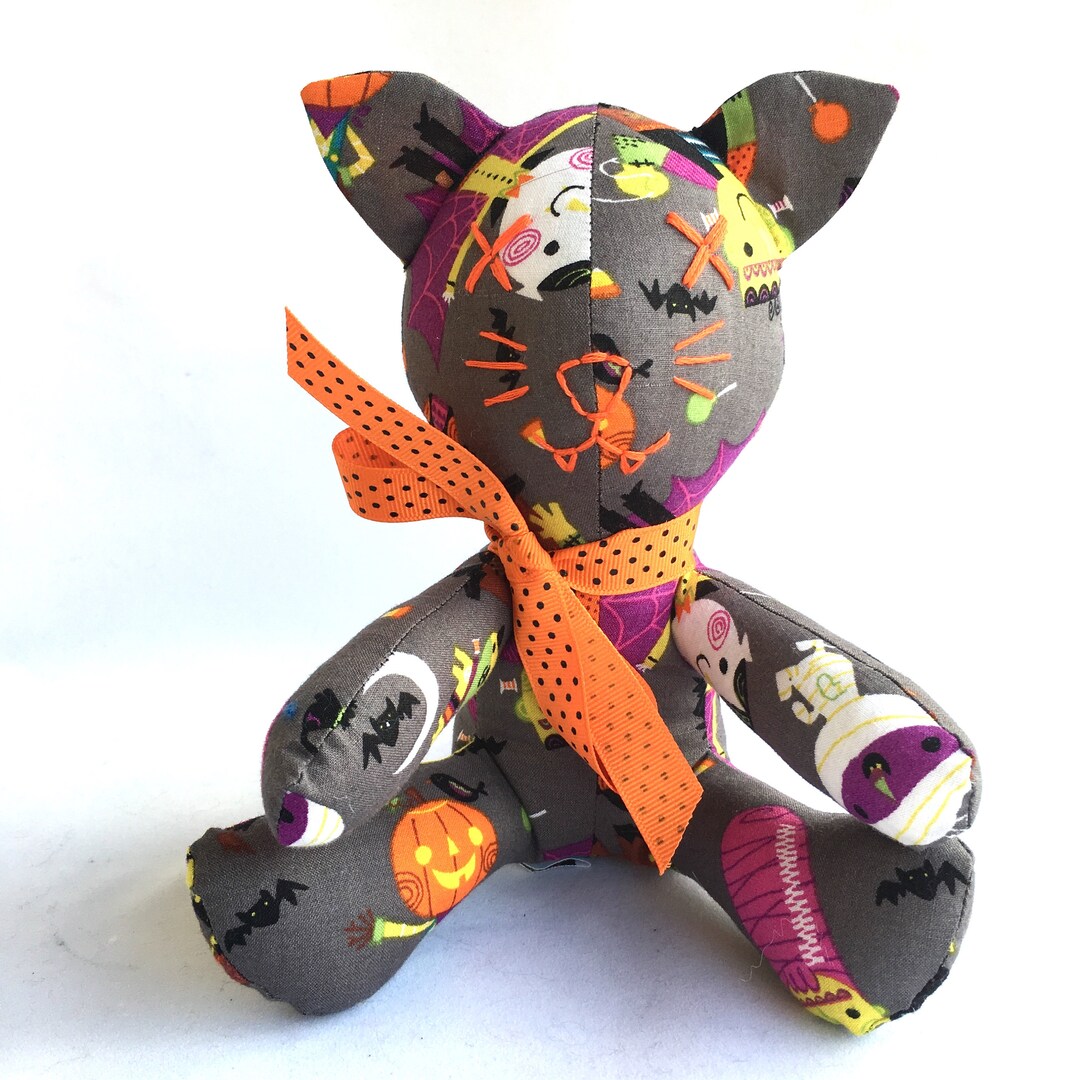 Halloween Vampire Mini Cat Plush- Miniature Kitty Cat, Scary Stuffed ...