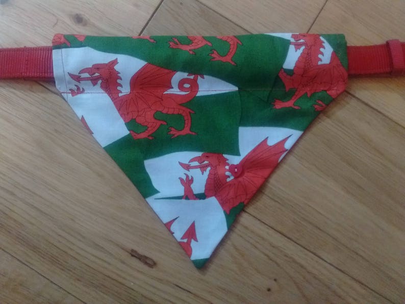 Welsh Flag Dog Bandana. - Etsy