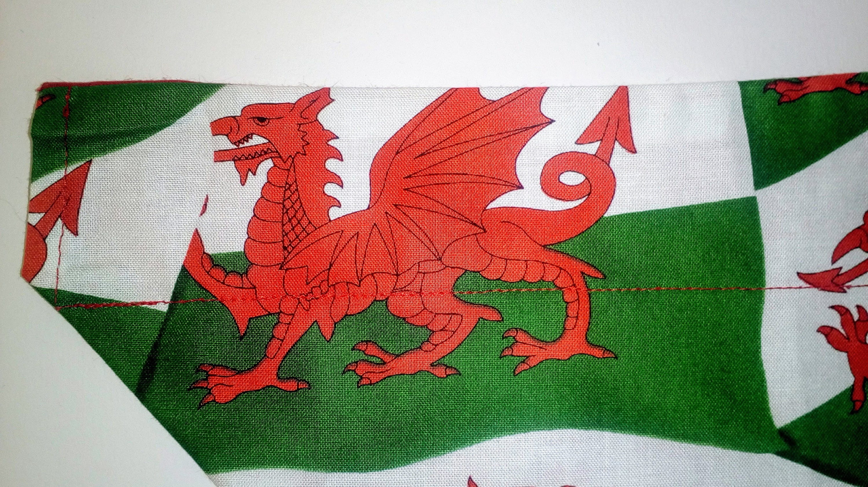 Welsh Flag Dog Bandana. - Etsy