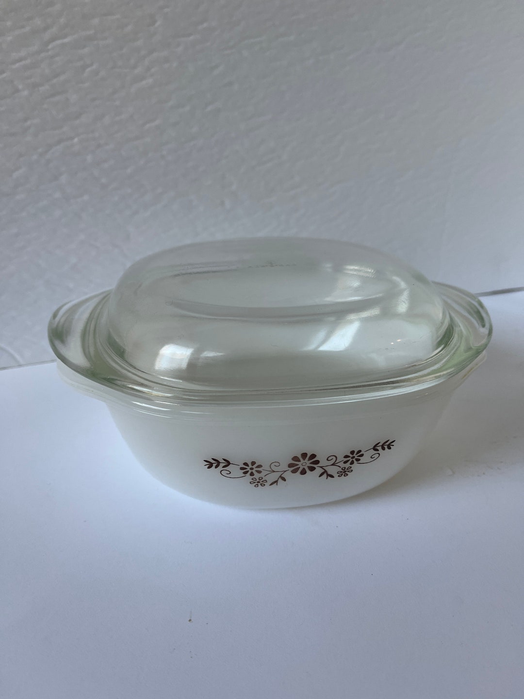 Dynaware, Pyr-o-rey Brown Daisy, Milk Glass Casserole Dish With Lid - Etsy