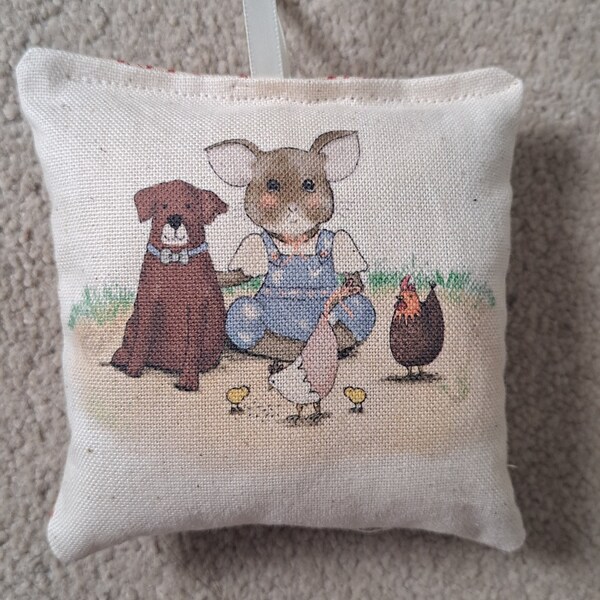 Bella and Barney the Badgers - Etsy