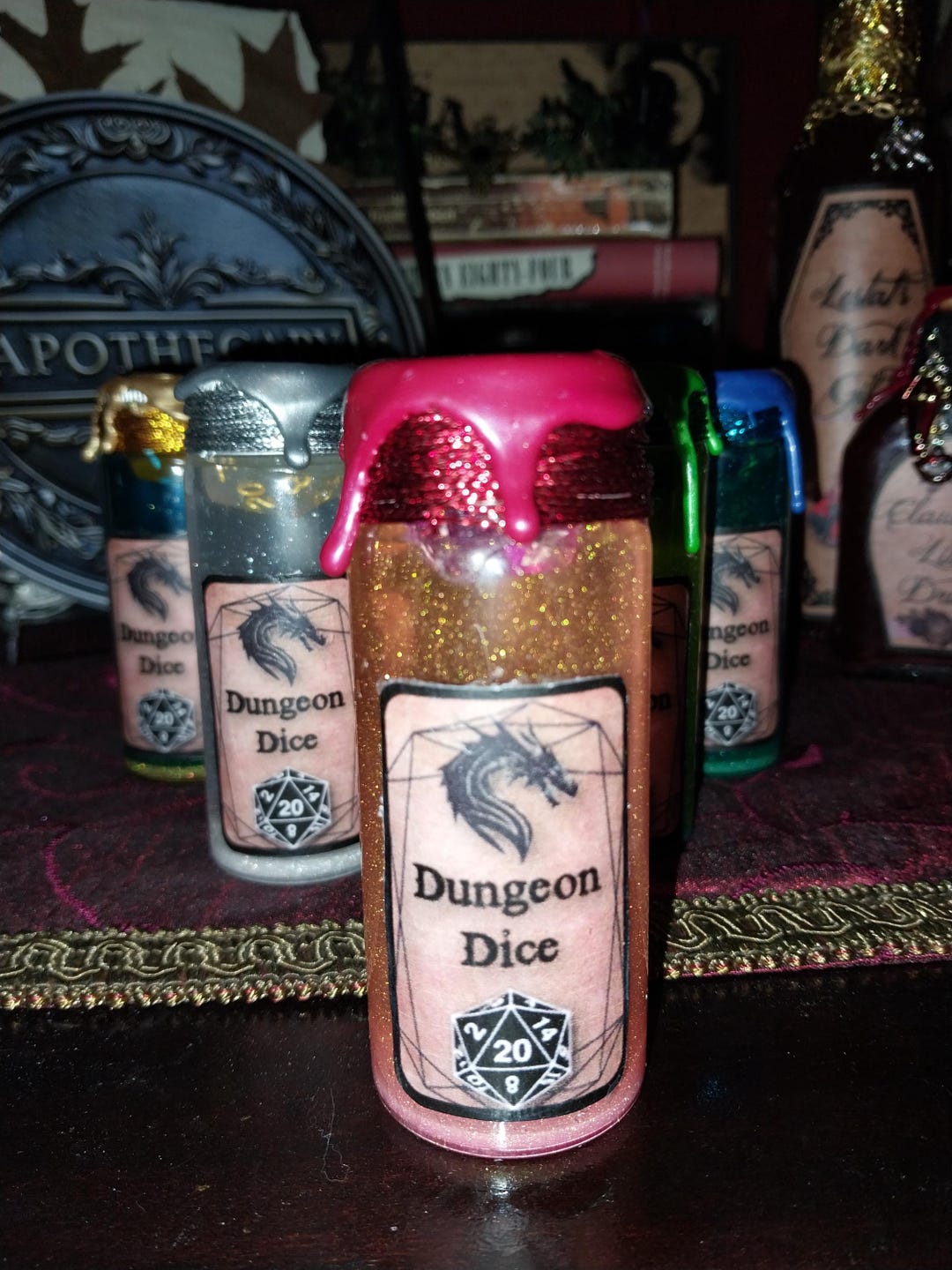 D20 Floating Dice Color Changing Potions - Etsy