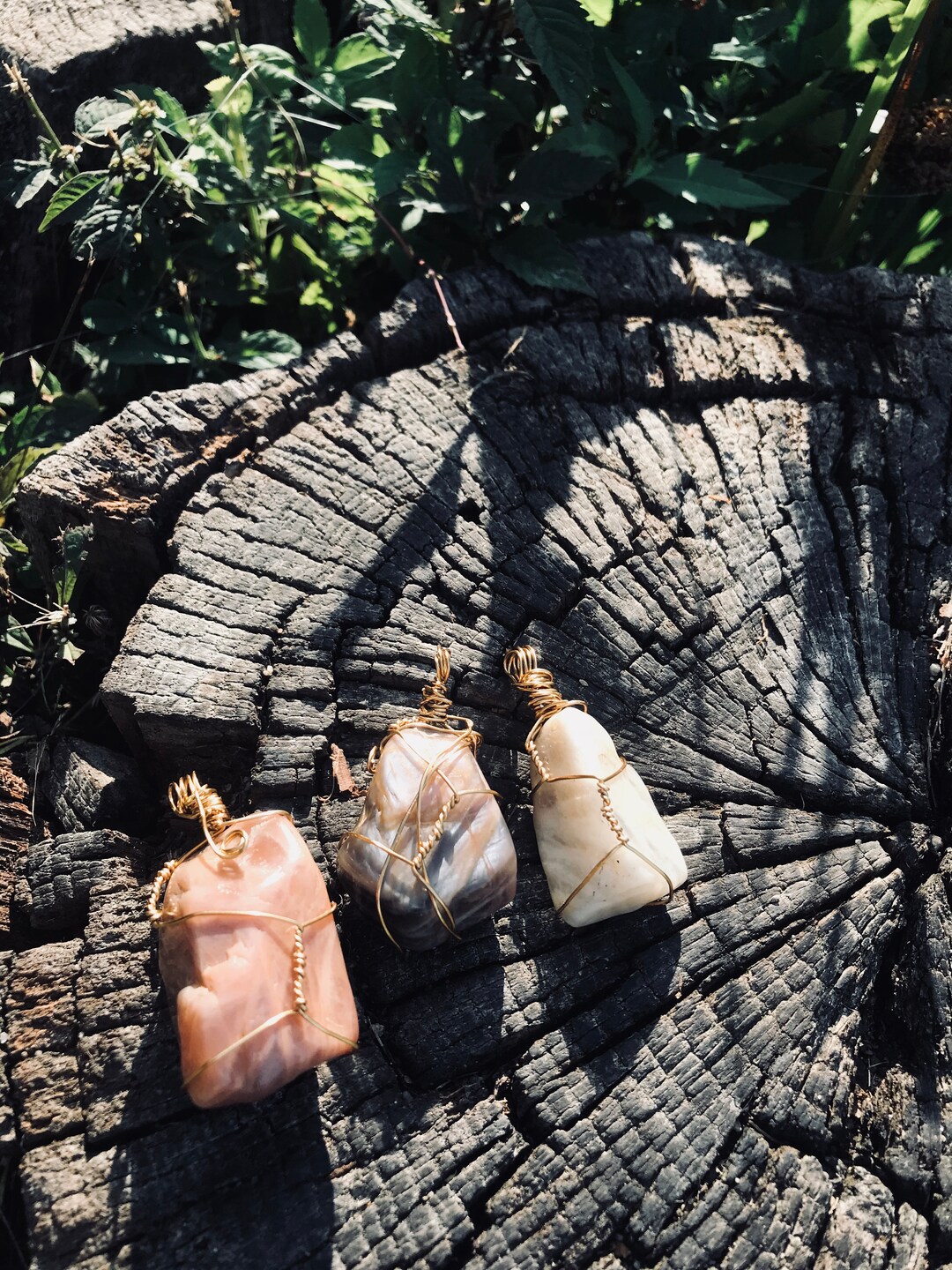 Piedras de luna Peach, Negro y Arco Iris - Etsy México