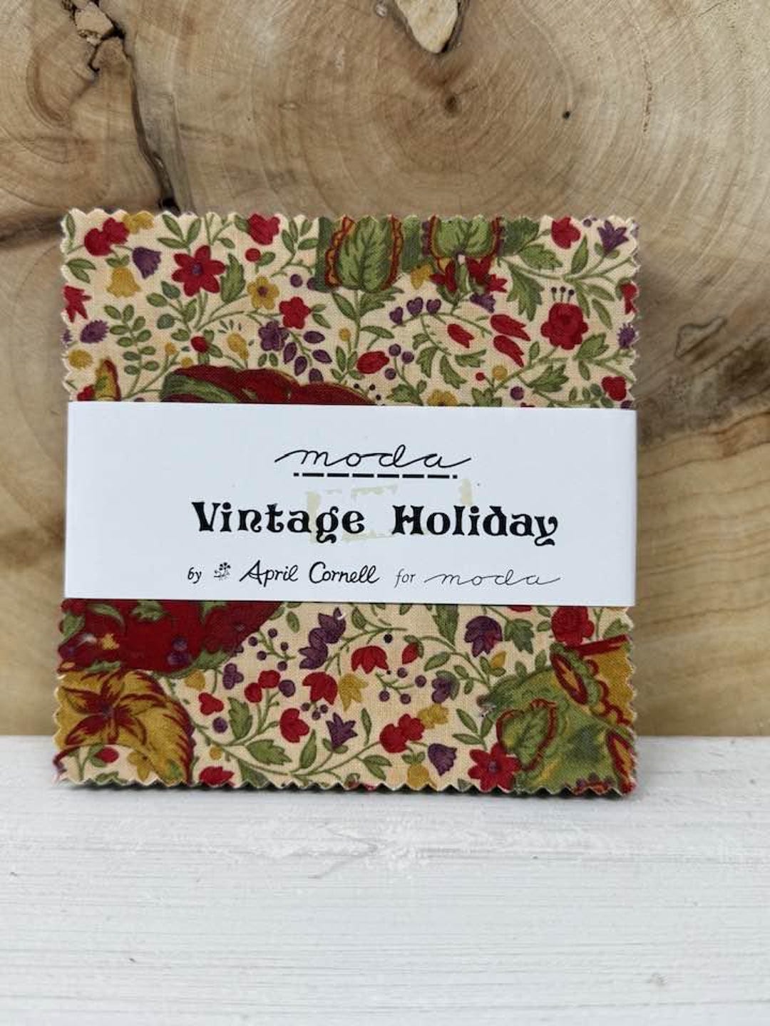 Vintage Holiday - Charm Pack - by April Cornell for Moda Fabric - Etsy