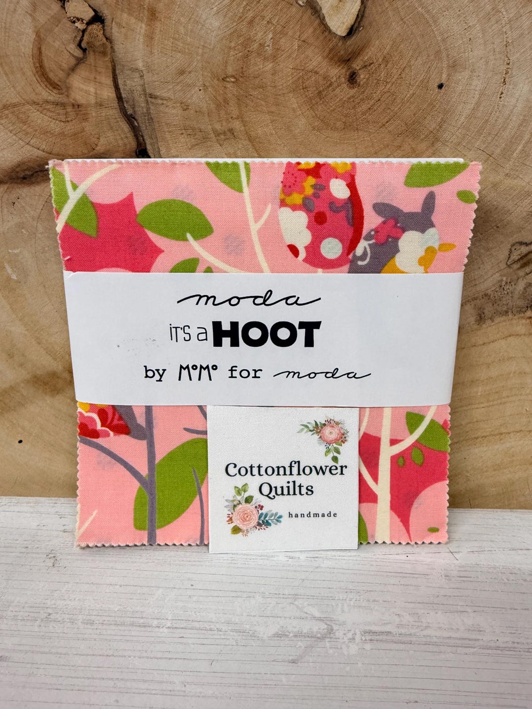 It's a Hoot - Charm Pack - by Momo for Moda Fabric - Etsy