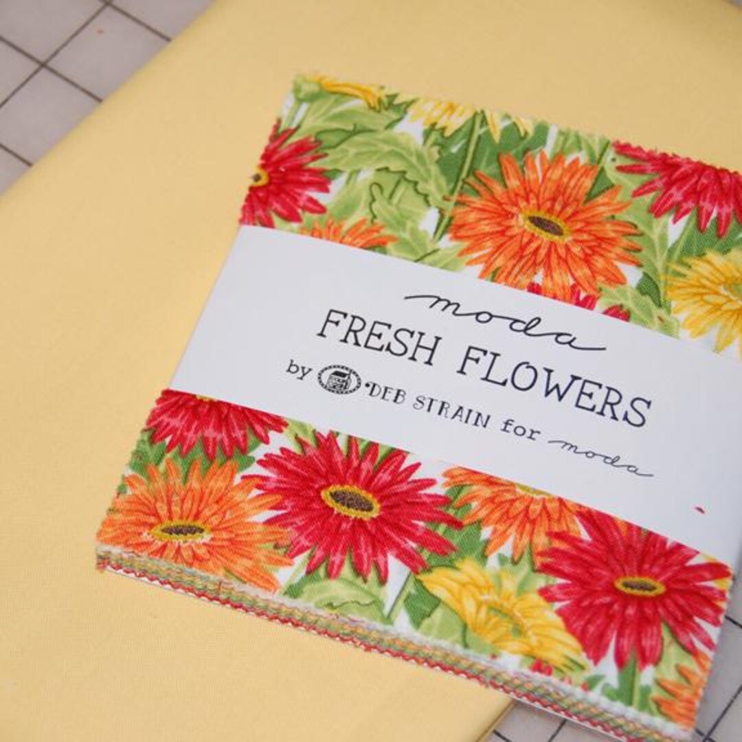 Fresh Flowers - Charm Pack - by Deb Strain for Moda Fabric - Etsy
