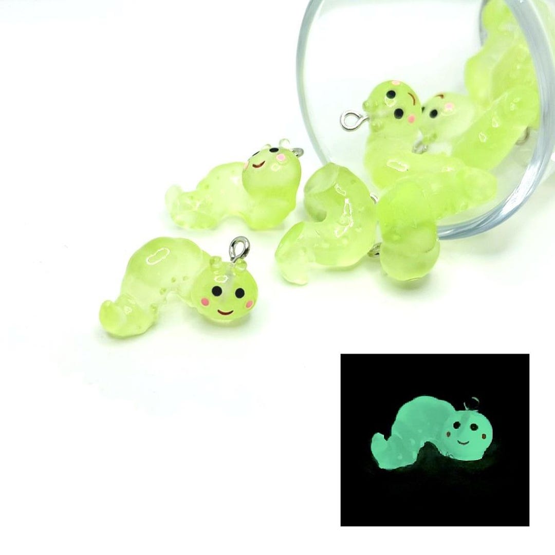 1, 4, 20 or 50 BULK Cute Glow in the Dark Glow Worm Charms, 3D, Green ...