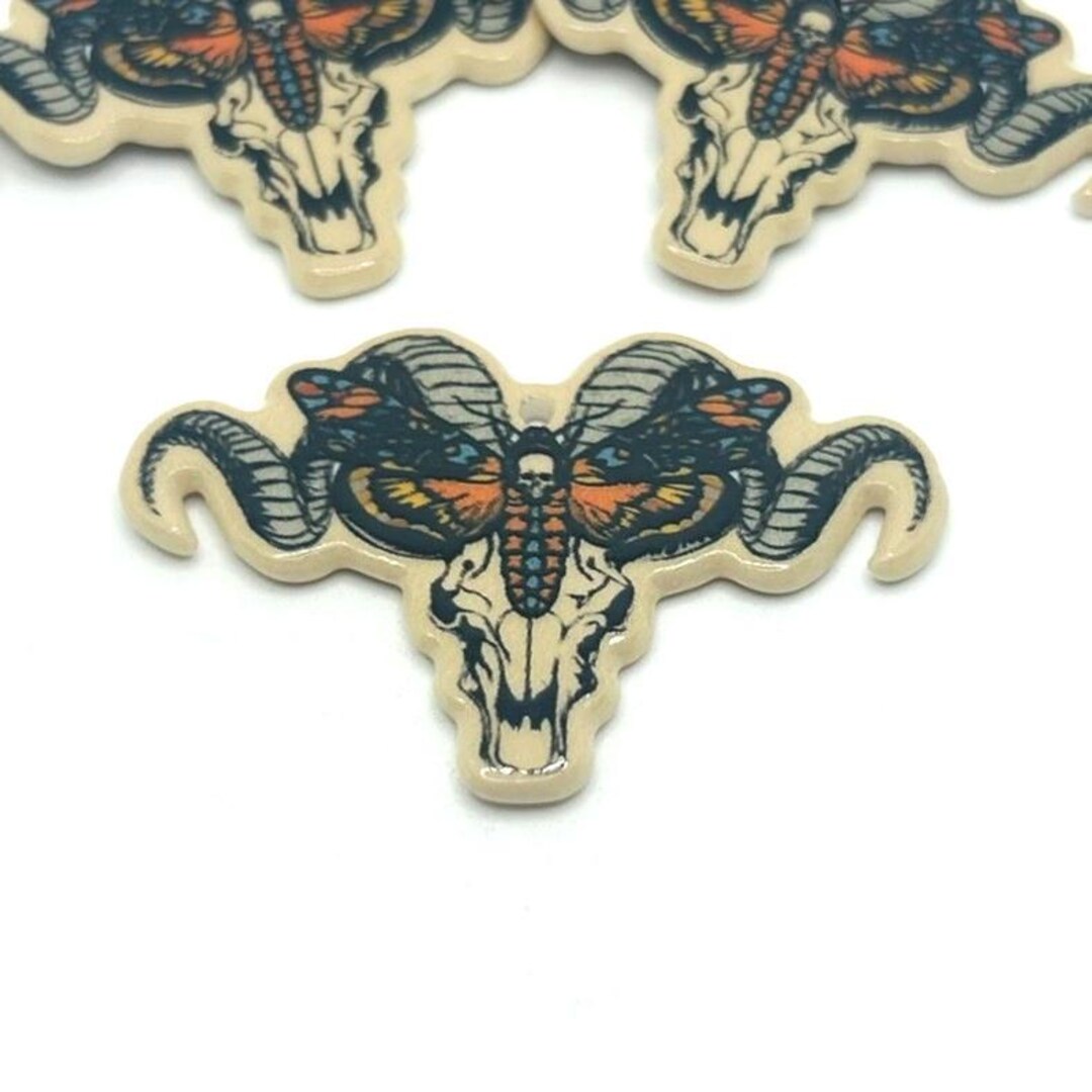 1, 4 or 20 BULK Tan and Orange Ram Skull With Death's Head Moth Pendant ...