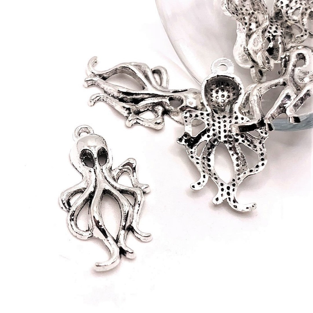 4, 20 or 50 BULK Silver Octopus Charms, Steampunk Cham, Cthulhu, Kraken ...