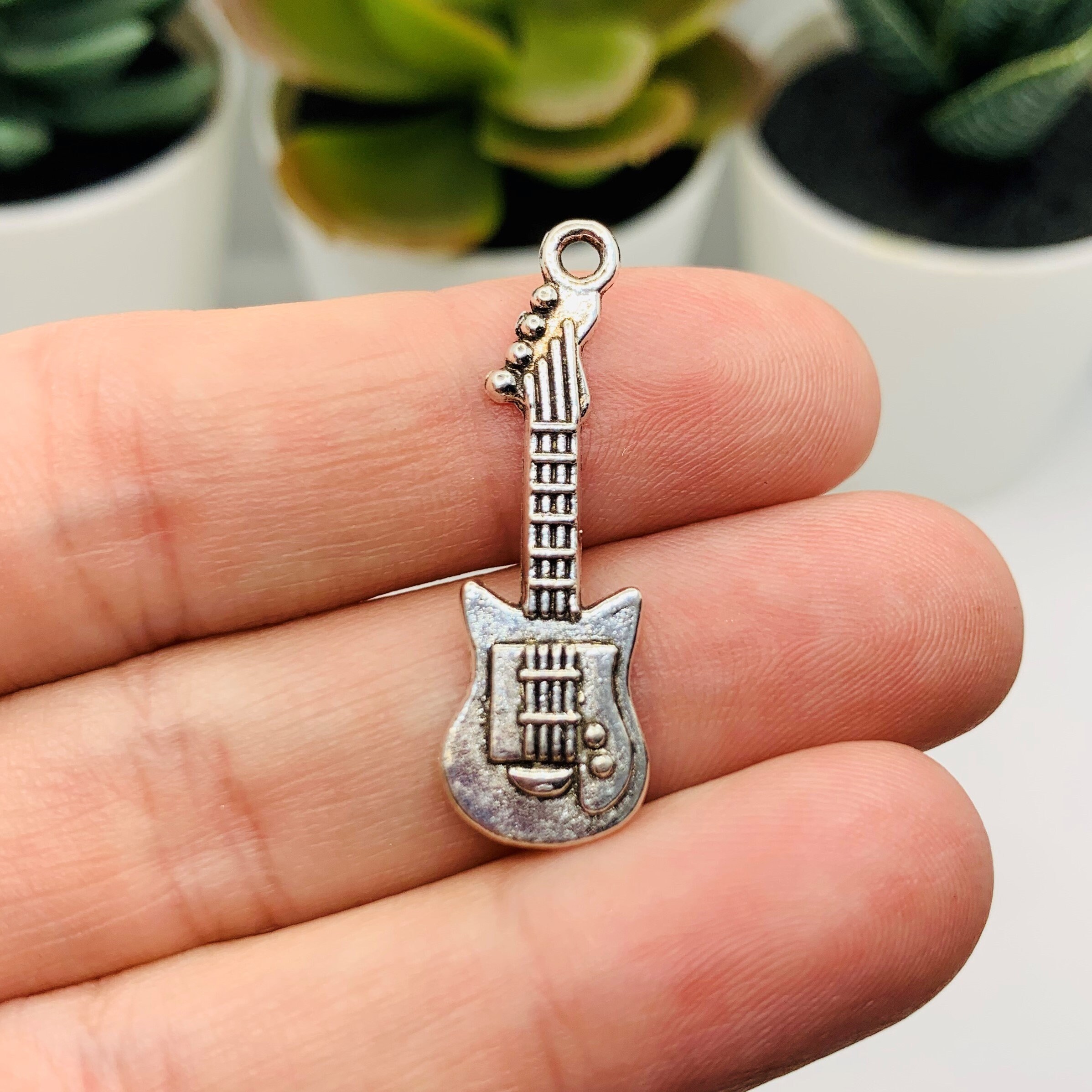 4 20 or 50 BULK Silver Guitar Charms Music Charm Musician - Etsy