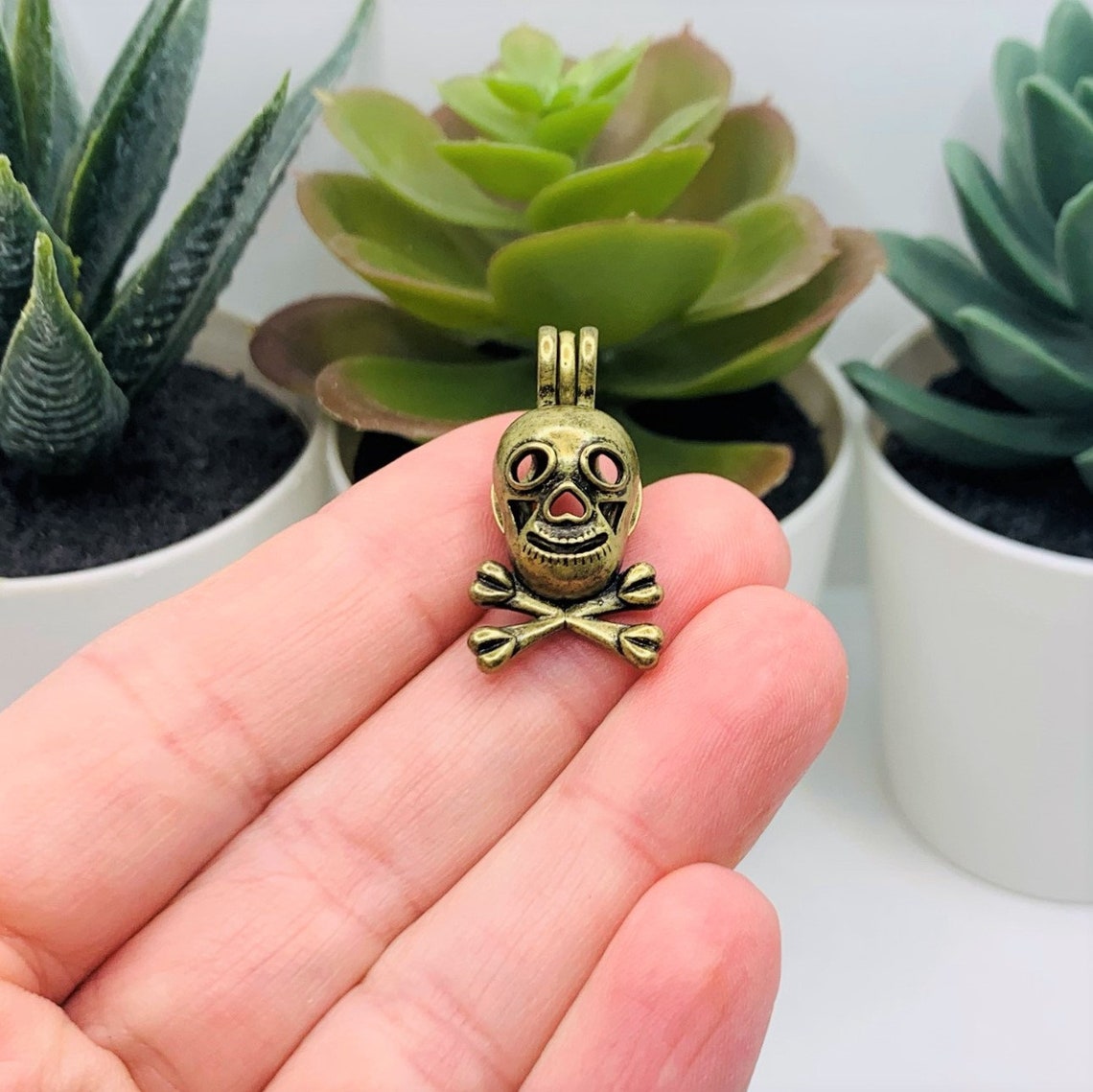 4 or 20 BULK Bronze Toned Skull Lockets Aromatherapy - Etsy