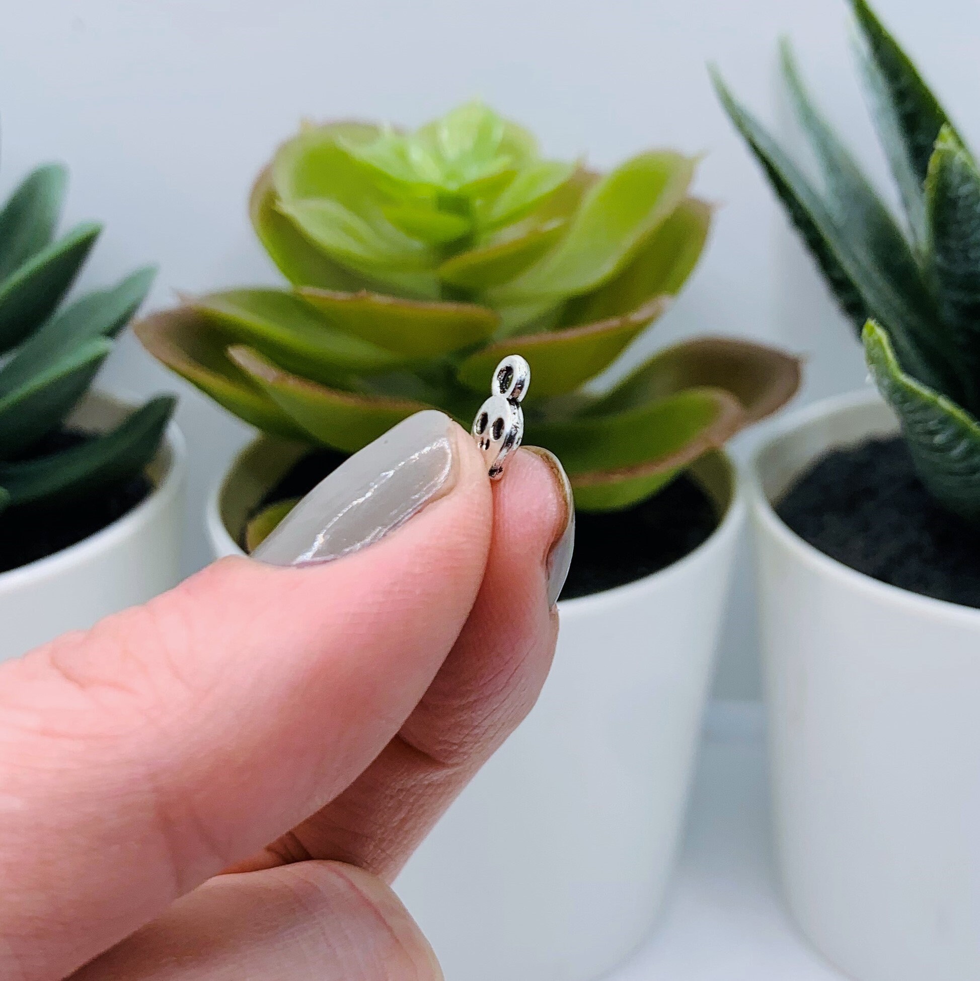 4 20 or 50 BULK Small Silver Skull Charms Tiny Skeleton - Etsy