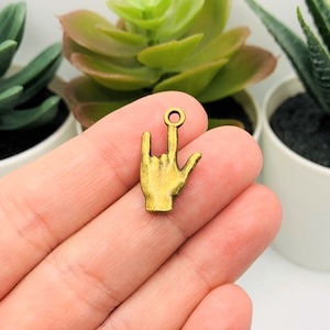 4, 20 or 50 BULK Sign Language Charms, ASL, I Love You Hand Sign ...