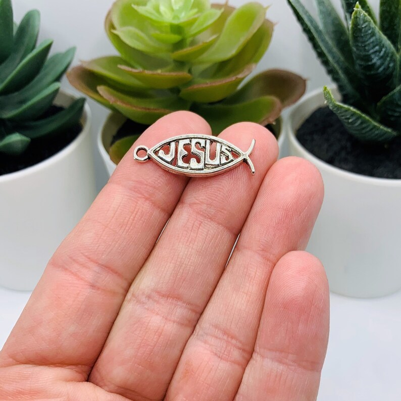 4 20 or 50 BULK Silver Jesus Fish Charms Religious | Etsy
