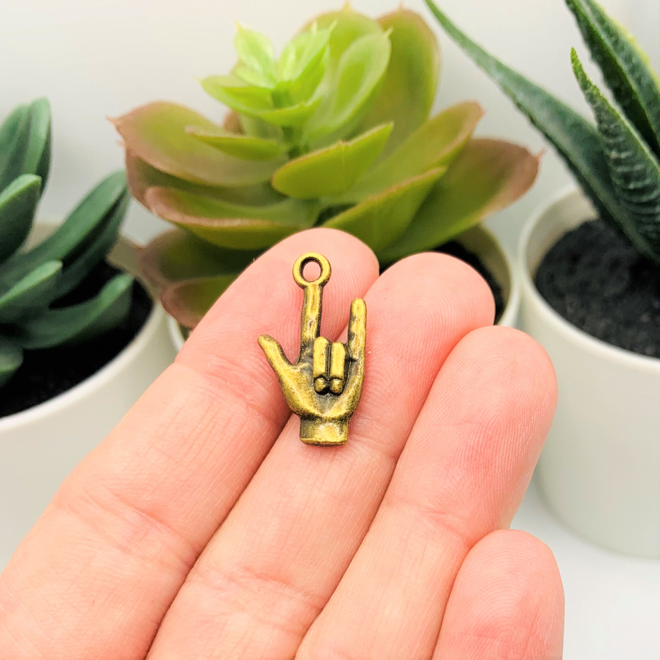 4 20 or 50 BULK Sign Language Charms ASL I Love You Hand - Etsy